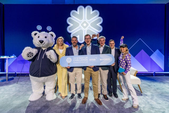 L’attente est terminée : Lumilinks remporte le Snowflake Startup ...